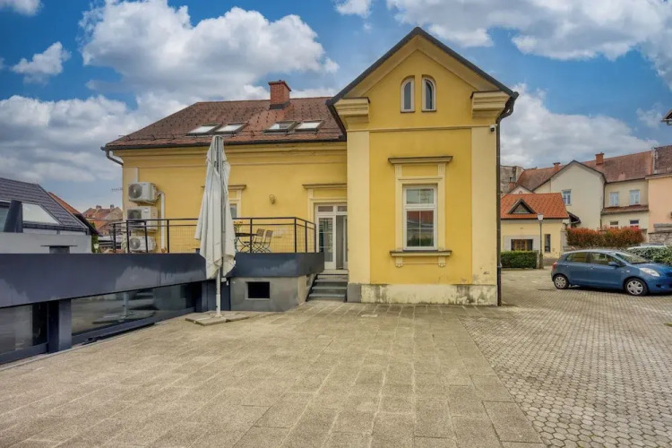 Apartments Jantar Studio 2 - Novo mesto