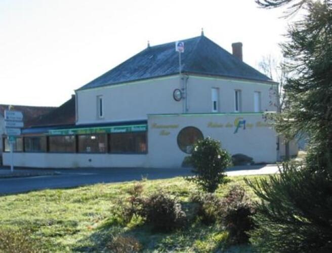 Relais Des Cinq Routes - Indre