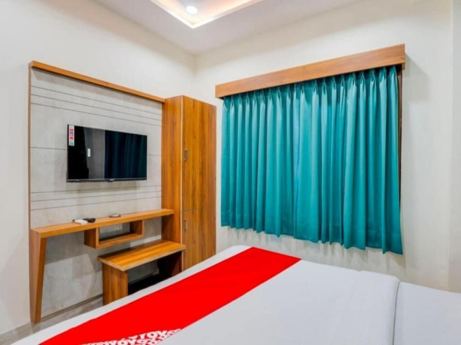 Hotel Hill View - Gandhinagar