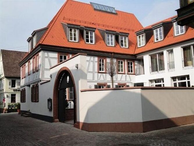 Kulturhotel Kaiser - Weinheim