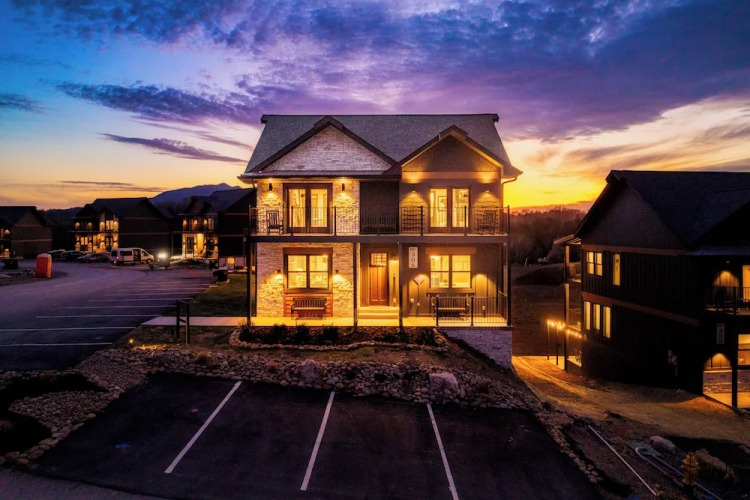 Smith Creek Reserve Luxury Cabins - Tennessee