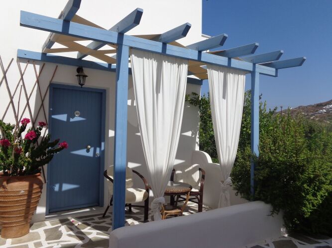 Valena Mare. - Naxos