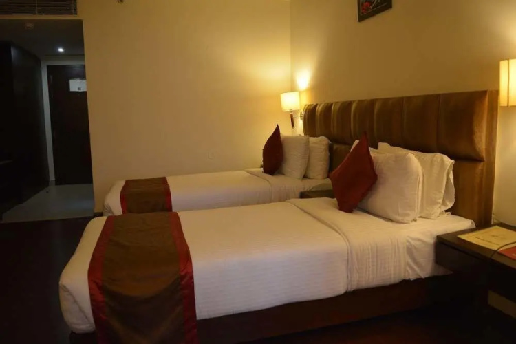 The Lily Hotel - Guwahati