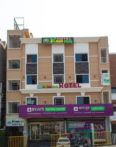Kiwi Inn Hotel - Indore