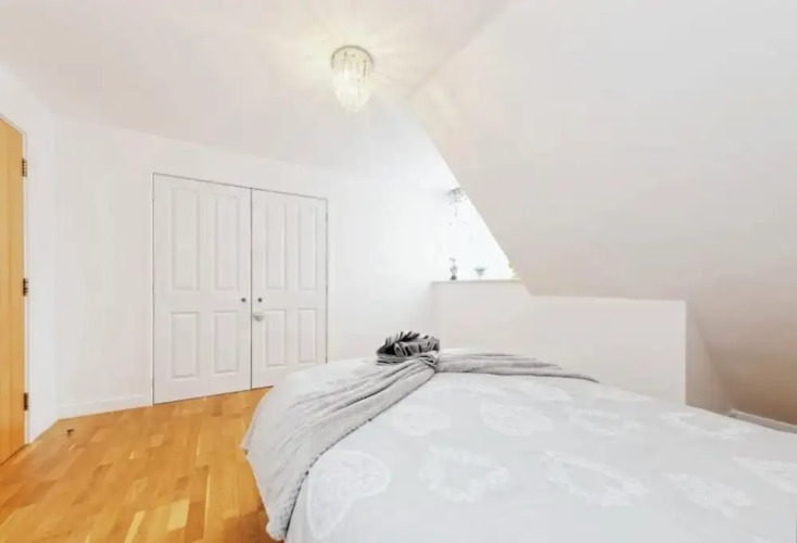 Beautiful Family Town Home With Private Parking - 캔터베리