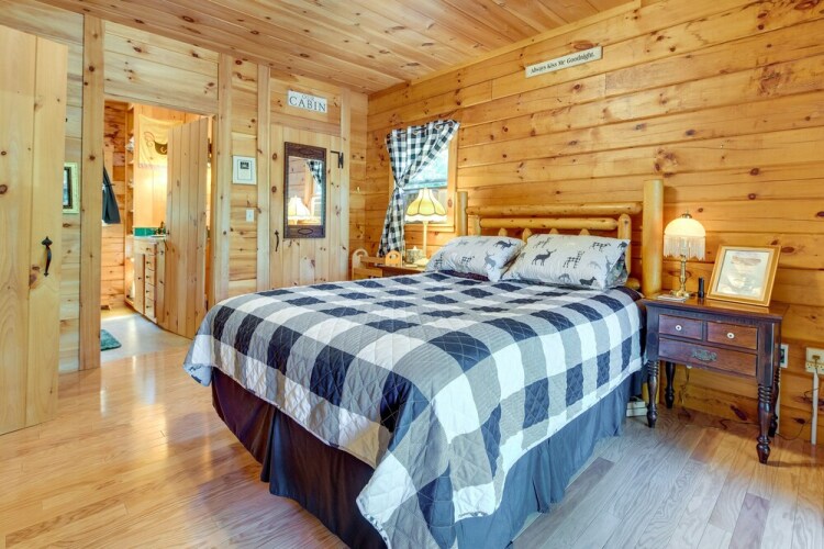 Pet-friendly Island Retreat - Boat Access Only! - Lake Winnipesaukee, NH