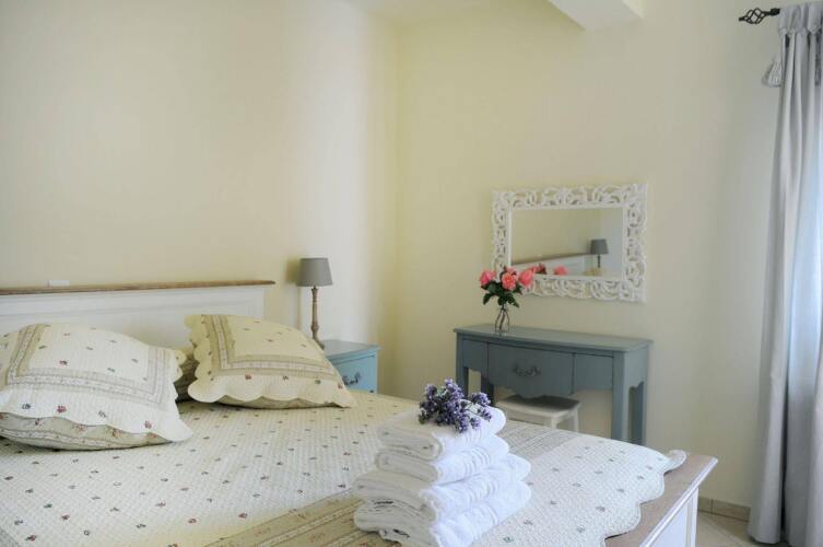 Triantafilia Guesthouse - Эвбея