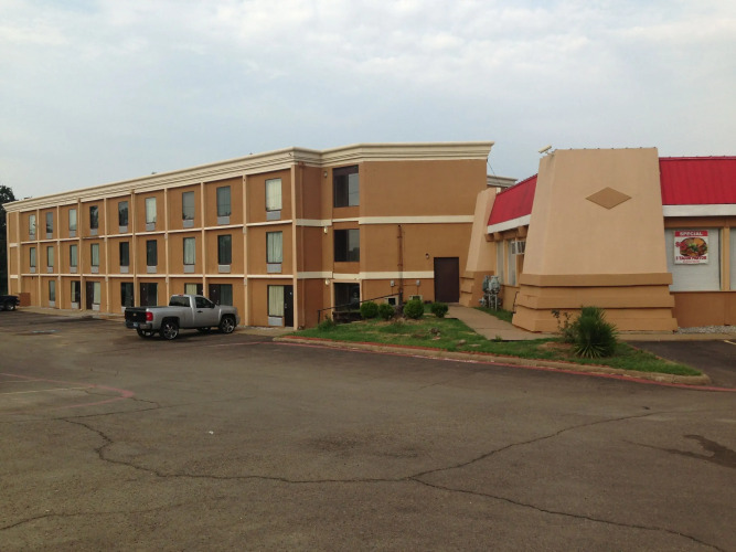 Executive Inn - Mount Pleasant, TX