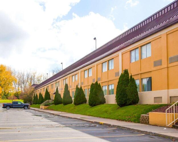 Quality Inn & Suites Fairgrounds - Skaneateles, NY