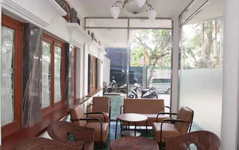 Griyo Sultan Agung Near Station Malang Baru - Malang