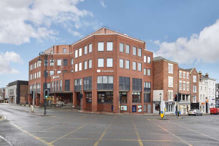 Travelodge Chester Central Bridge Street - Chester, UK