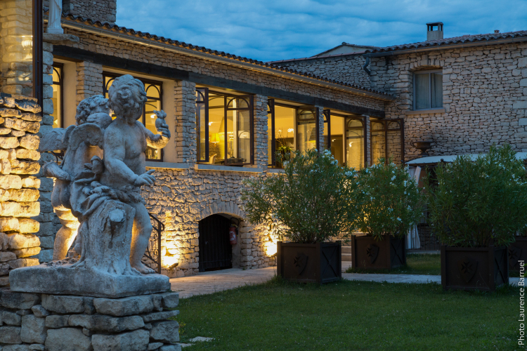 Le Phébus & Spa - Roussillon
