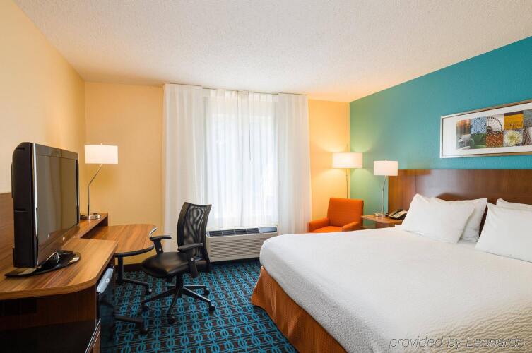 Fairfield Inn By Marriott Allentown Bethlehem/lehigh Airport - Bethlehem, PA