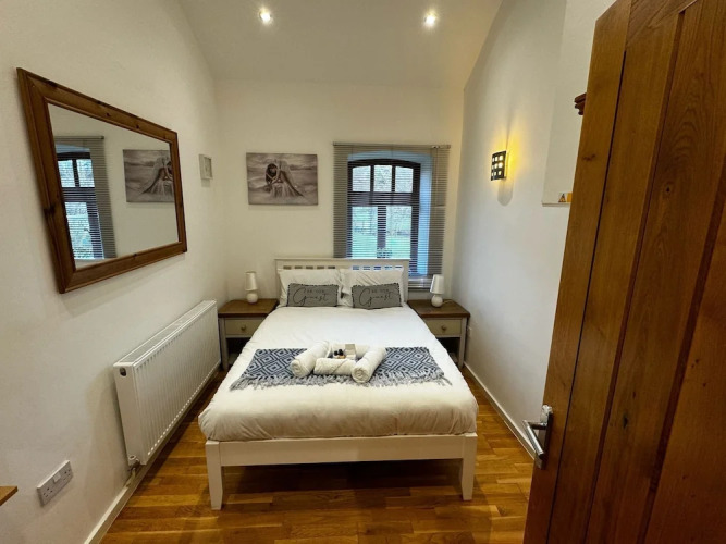 Lakeviews/quietness/parking/longstays/4guests - Plymouth