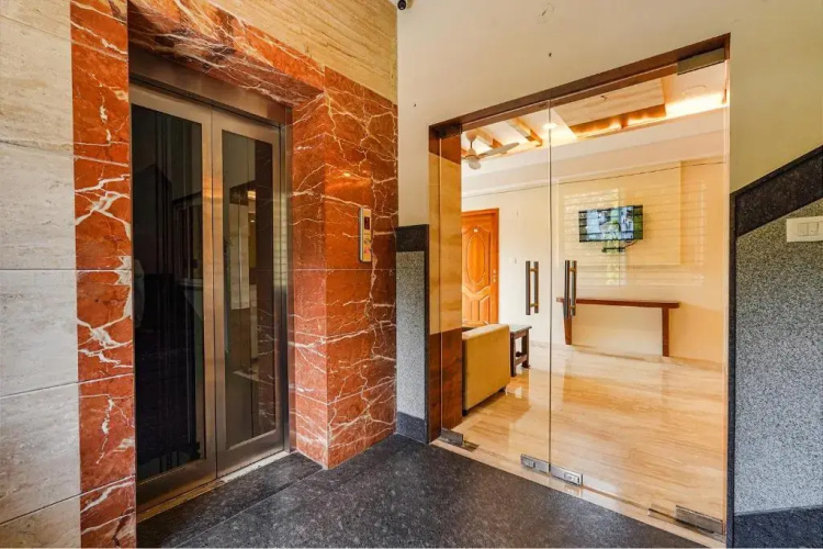 Fabhotel Shakthi Suites - 邦加羅爾