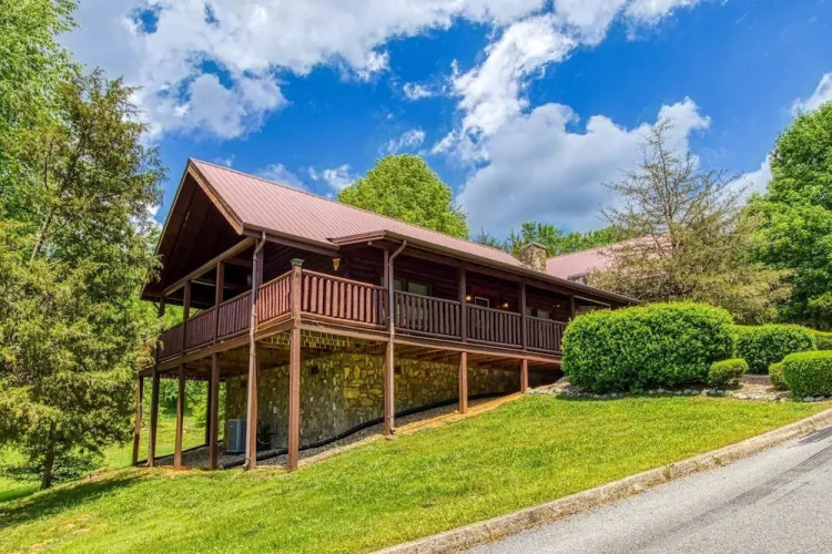Little Slice Of Heaven -1br 1ba Close To Town And Resort Amenities 1 Bedroom Cabin By Redawning - Sevierville, TN
