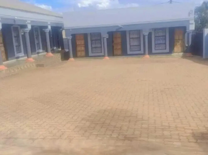 Zwizwo Guest House - Thohoyandou