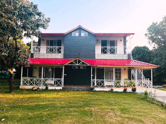 Red Roof Inn - Corbett National Park