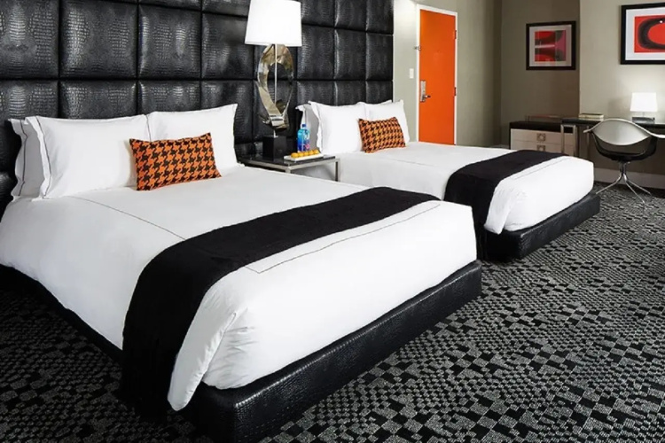 Hotel Clark - Los Angeles, CA