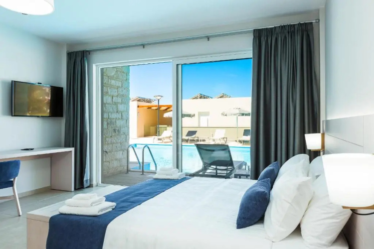 Sun And Sea Plus Resort Hotel - Crete