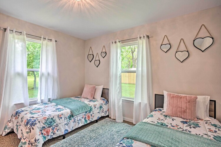 Cozy Canton Residence W/ Great Outdoor Space! - Canton, TX