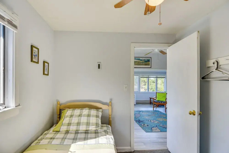 Quaint Coastal Cottage With Patio! - New Shoreham, RI