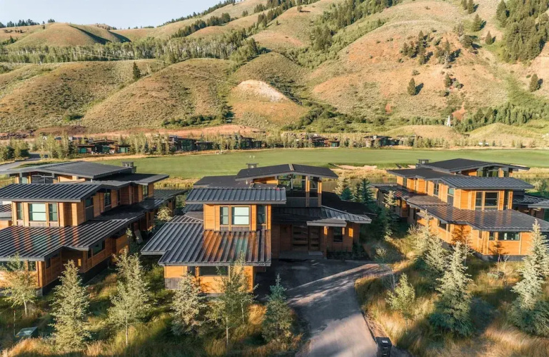 The Cabins At Snake River Sporting Club - Wyoming