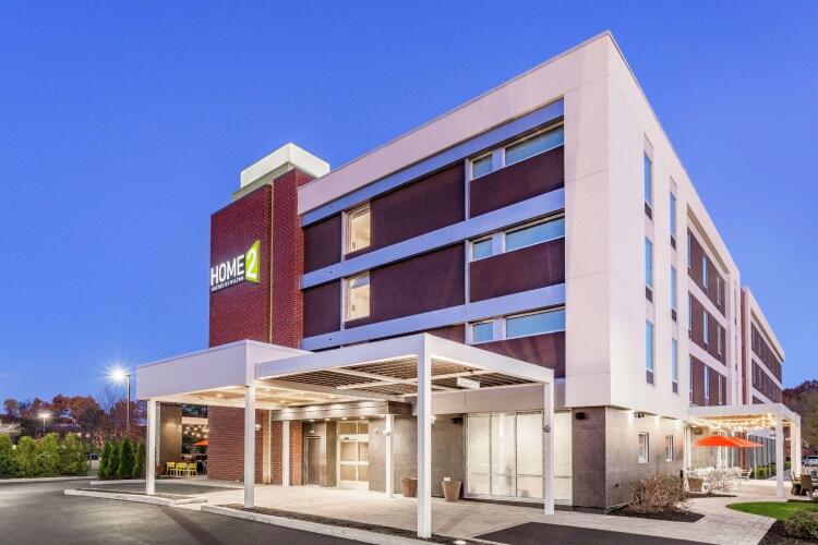 Home2 Suites By Hilton Albany Wolf Rd - 奧爾巴尼