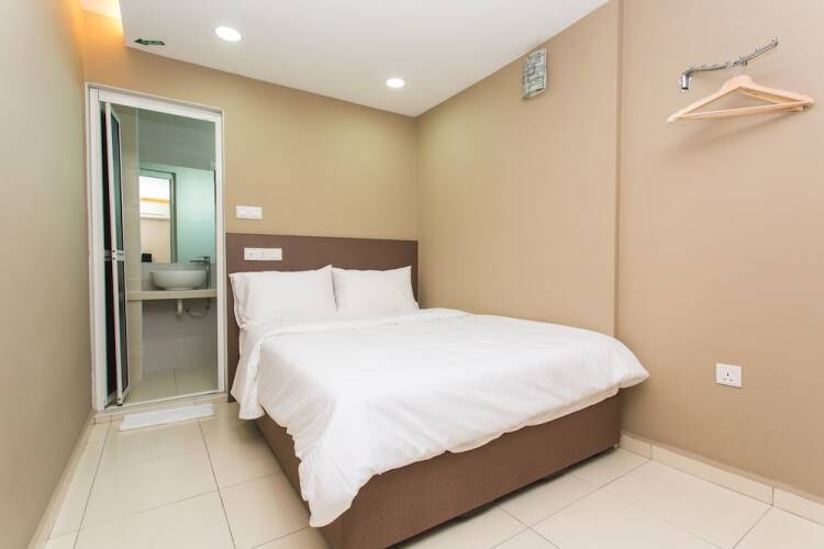 The Wood Hotel - Senai