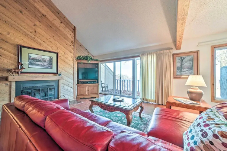 Bellaire Resort Condo: Ski, Tube, Explore! - Michigan