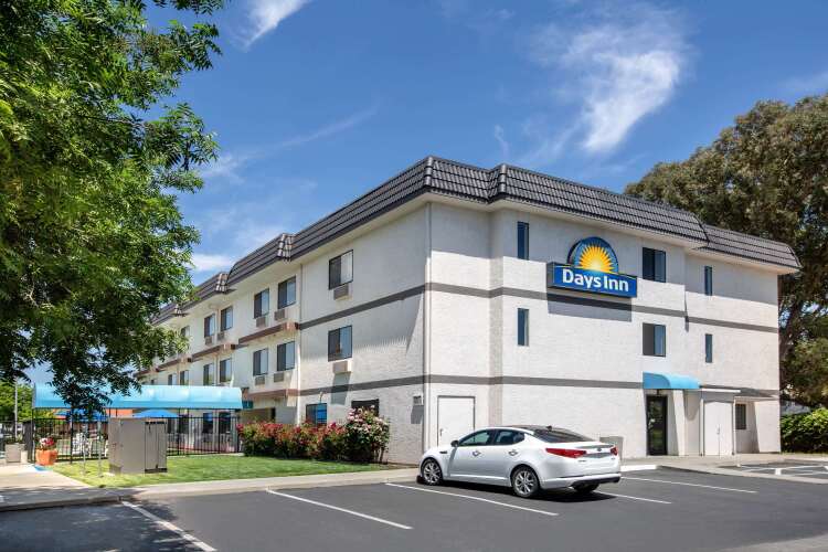 Days Inn By Wyndham Woodland - Woodland, CA
