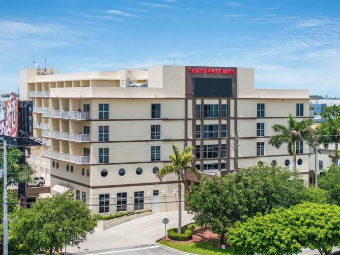 South River Suites - Florida