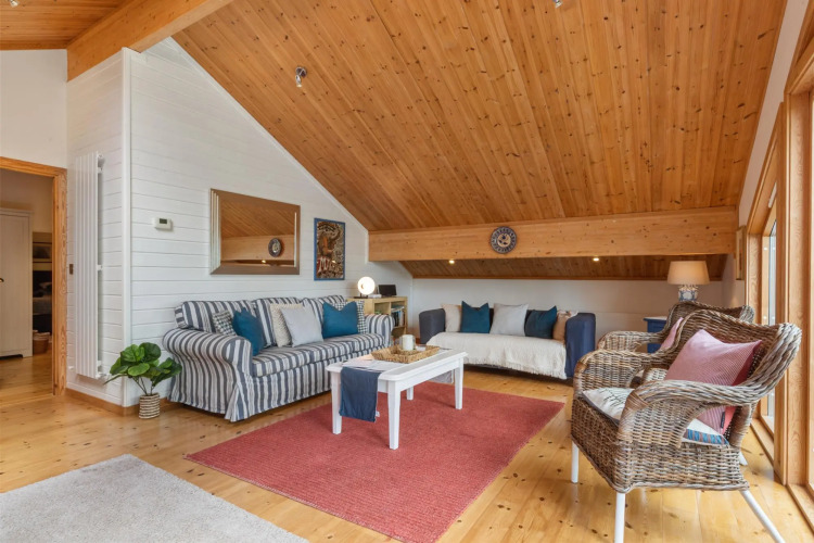 The Bluebell - Luxury Lodge With Hot Tub - Tenby