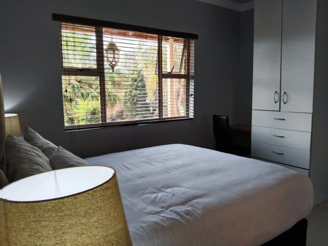Menlyn Mews Guesthouse - Pretoria