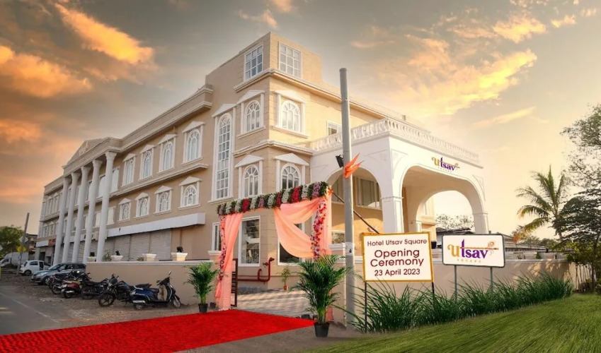 Hotel Utsav Square - Latur