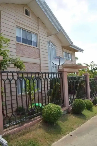 Elegant 3br Private Home In Vista Grande - Talisay