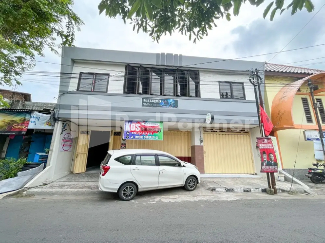Homestay & Cafe Blessings Near Station Center Town Redpartner - Kediri