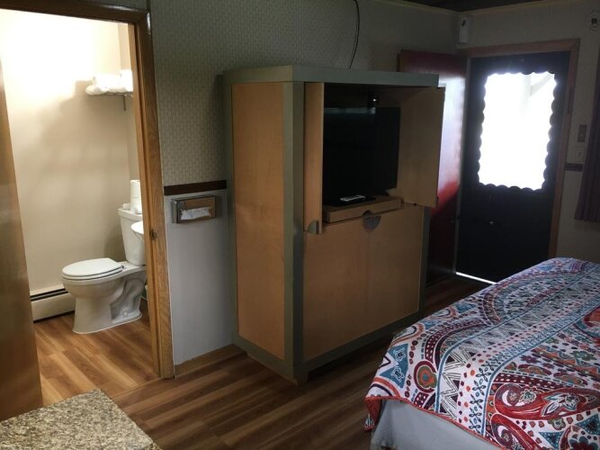 Wisconsin Aire Motel - Belgium, WI