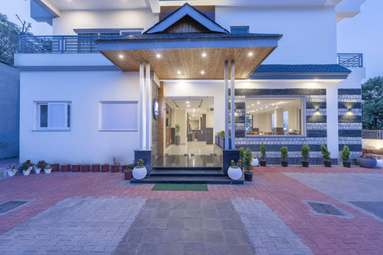 Stone Wood Mountain Resort - Punjab