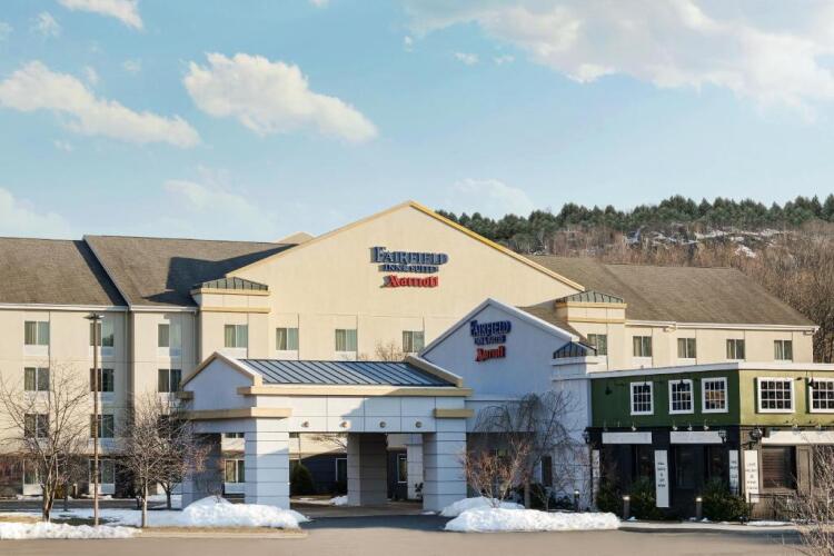 Fairfield Inn & Suites By Marriott Plainville - Farmington, CT