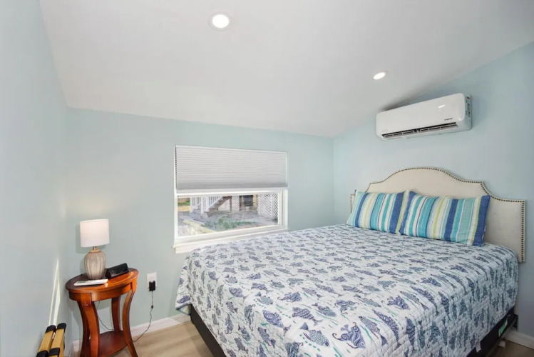 Island Paradise Cottage - Sanibel Island, FL