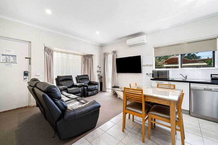 Comfort Inn Coach & Bushmans - Seymour