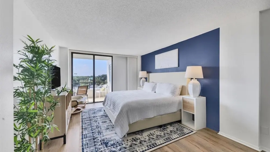 Anchorage Resort Siesta Key 2 Bedroom 6th Floor Condo Beach Access 2 Condo - Siesta Key, FL