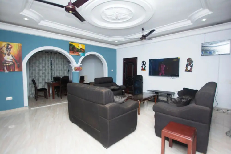 Yaa Asantewaa Inn - Kumasi