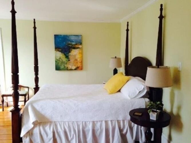 Eddington House Inn - Vermont