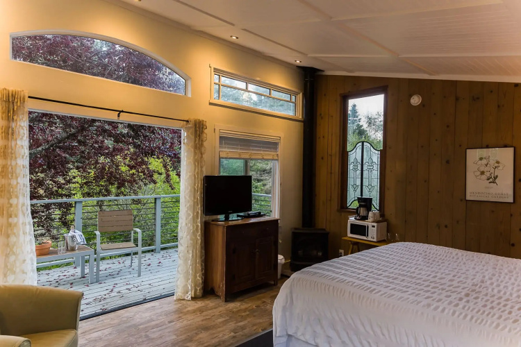 The Inn At Schoolhouse Creek - Mendocino, CA