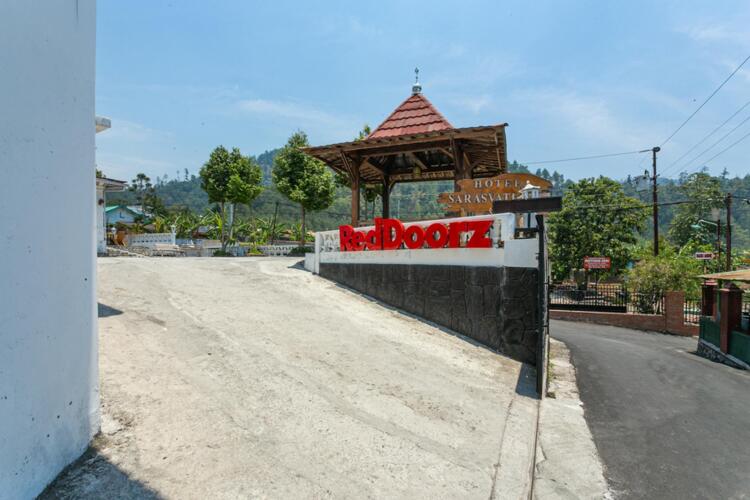 Reddoorz Near Grojogan Sewu Tawangmangu - Tawangmangu