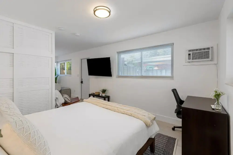 Lake Ridge Villa In Fort Lauderdale - Fort Lauderdale