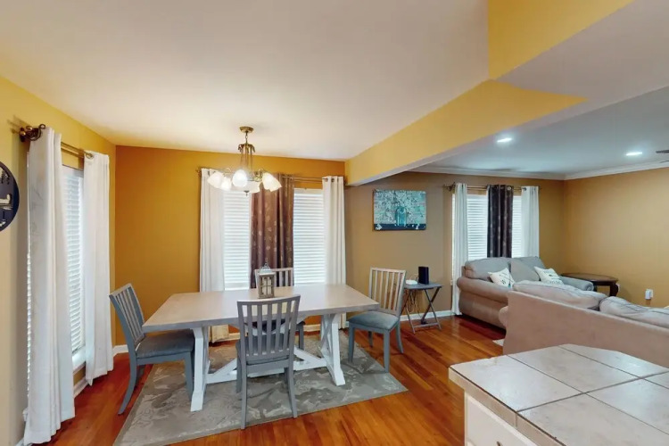 2br Riverfront Townhome W/ Balcony & Boat Dock - Livonia, LA