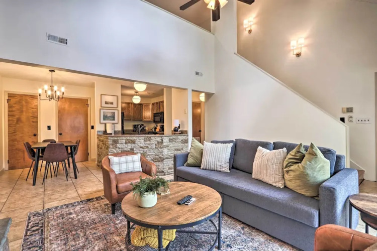 Gatlinburg Chalet: Hot Tub, Sauna + Mountain View - Gatlinburg